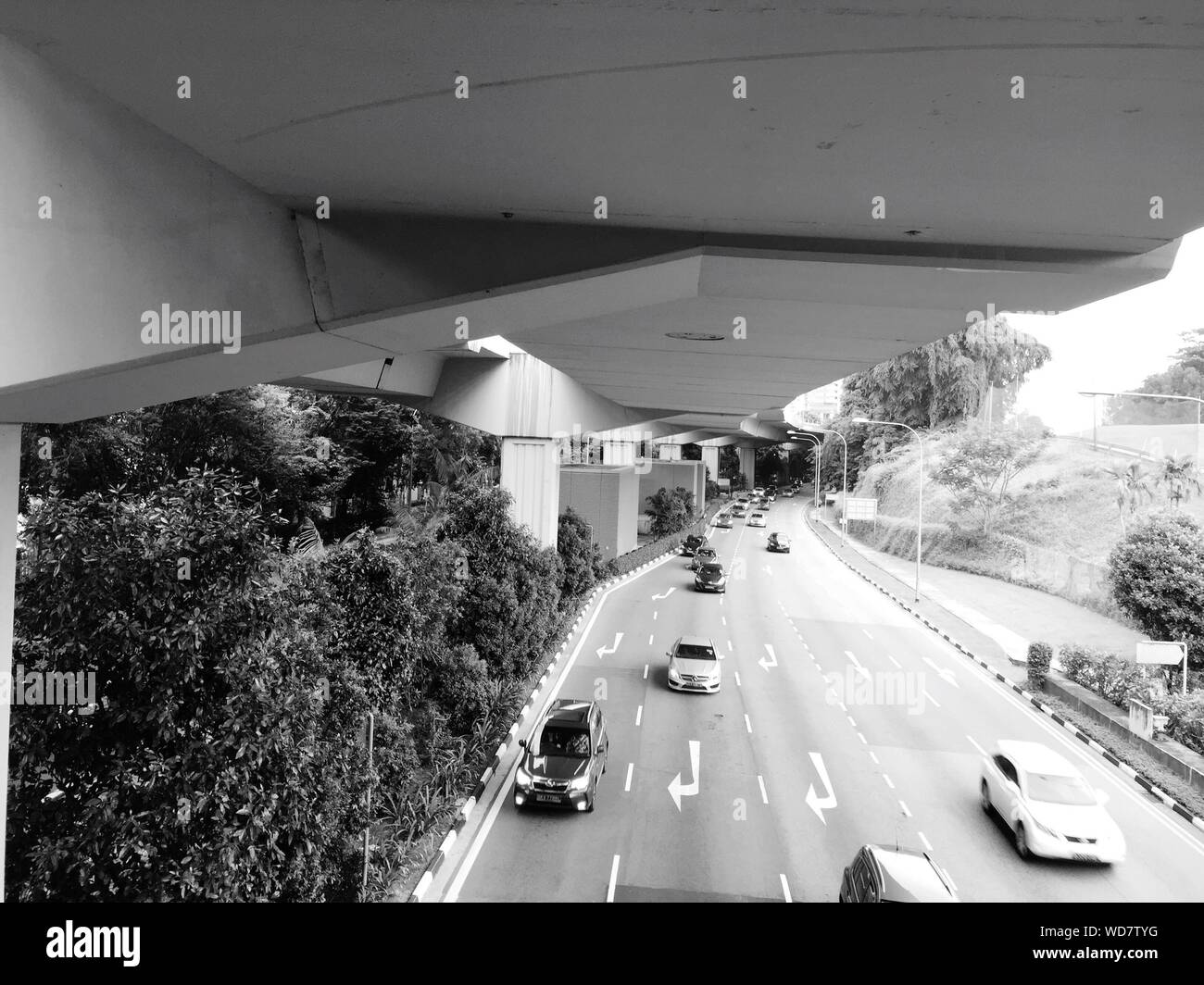 Below highway hi-res stock photography and images - Alamy