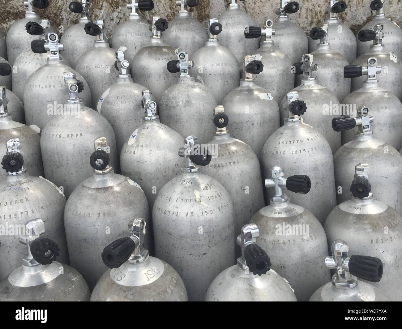 Group of cylinders hi-res stock photography and images - Alamy