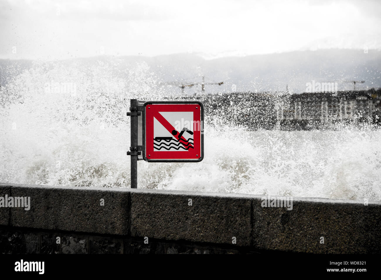 Water safety rules hi-res stock photography and images - Alamy