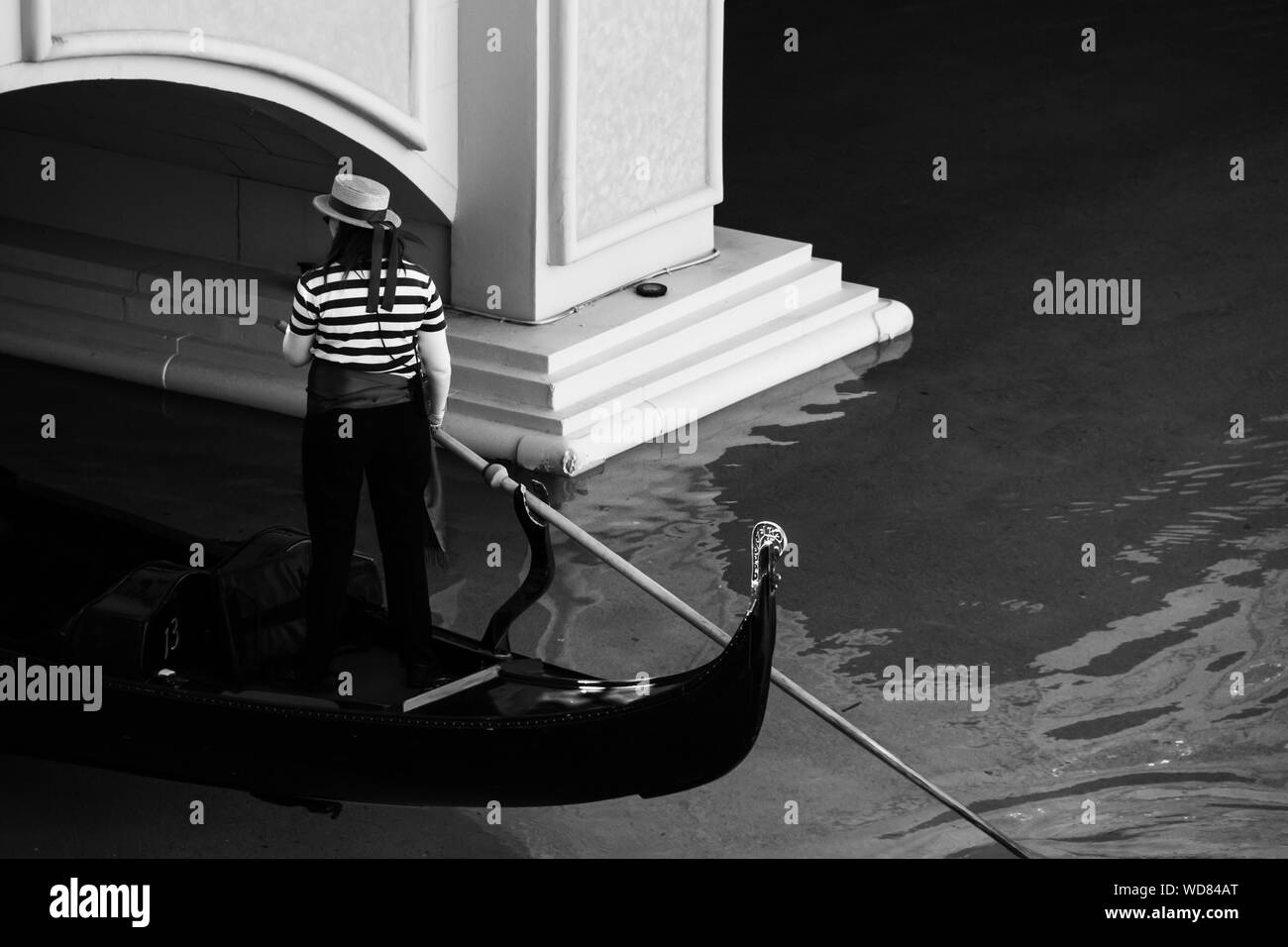 Woman gondolier hi-res stock photography and images - Alamy