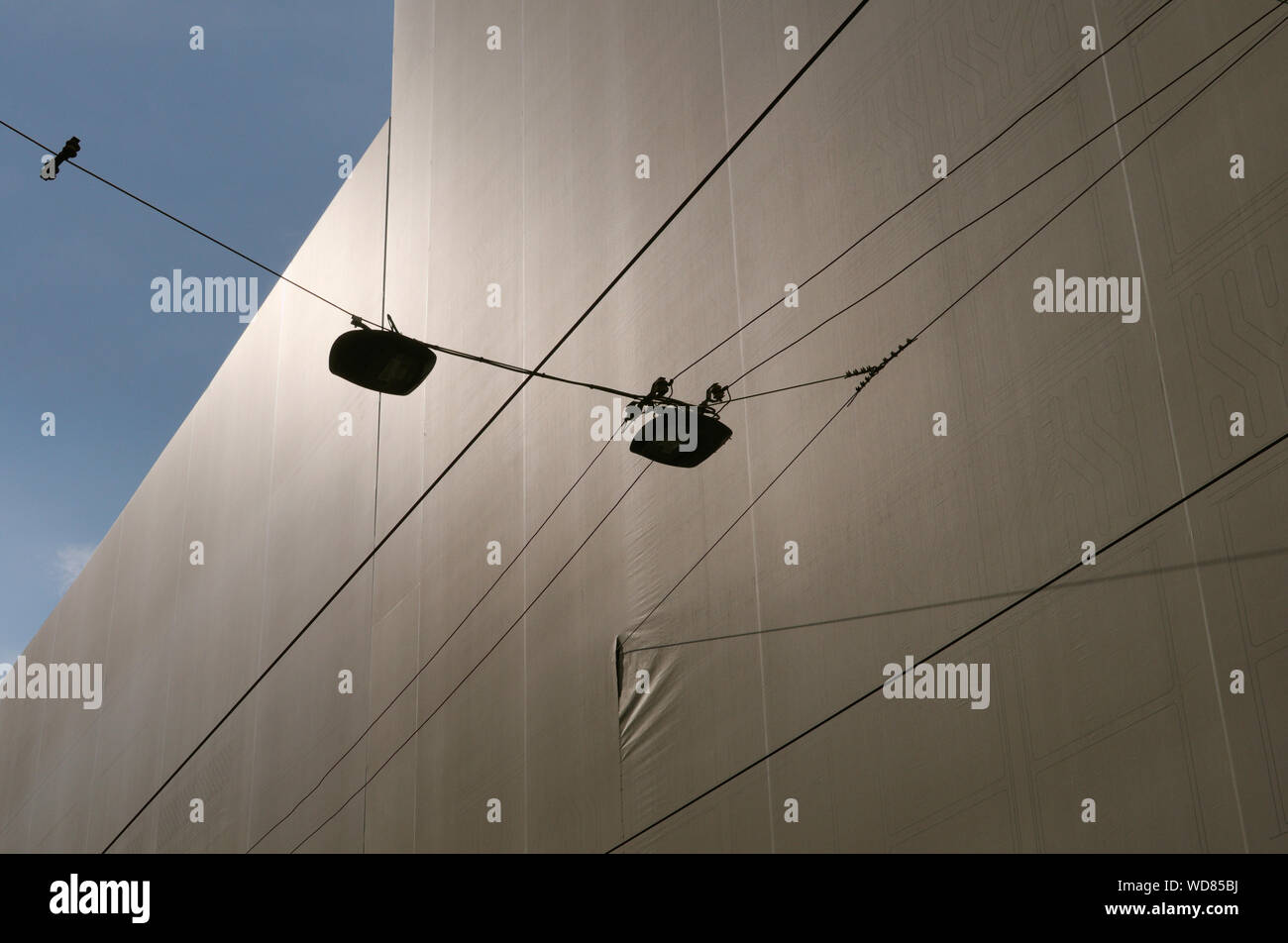 Overhead tram wires hi-res stock photography and images - Alamy