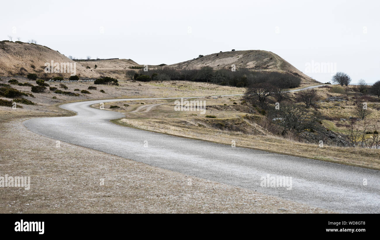 Rural road grassland hi-res stock photography and images - Alamy
