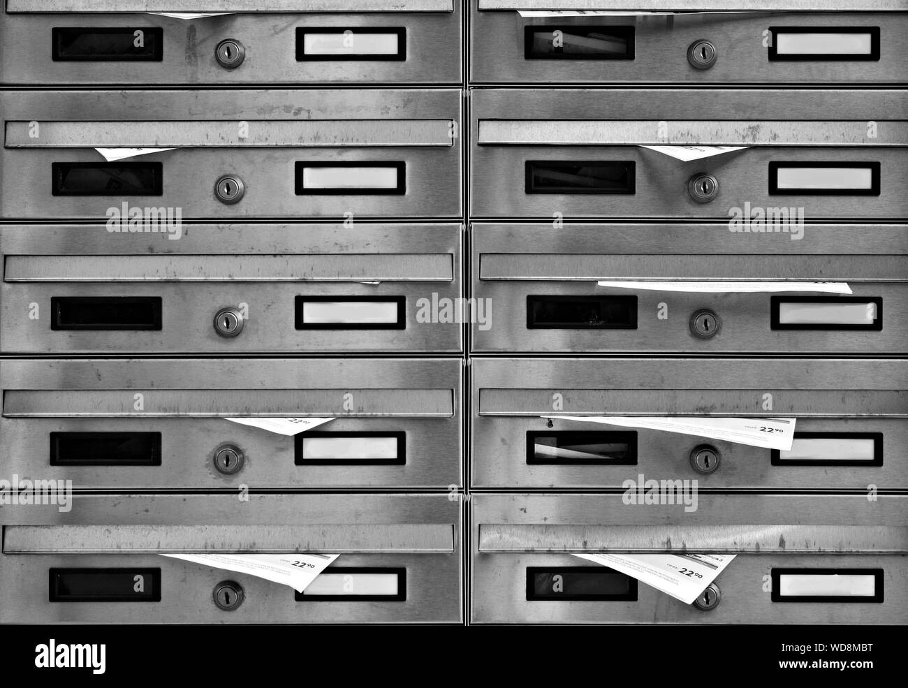 Paper drawers hi-res stock photography and images - Alamy