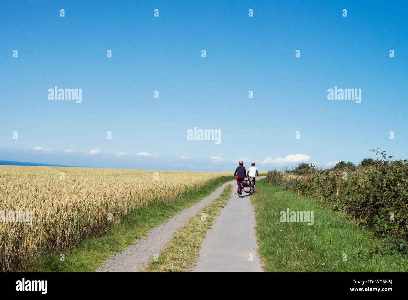 Cycling on the road hi-res stock photography and images - Alamy