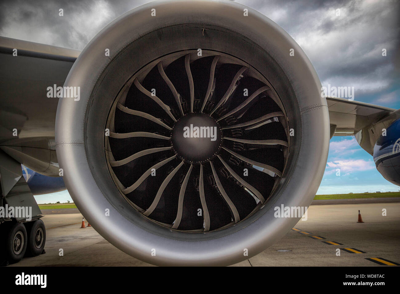 Close up on airplane engine High Resolution Stock Photography and ...