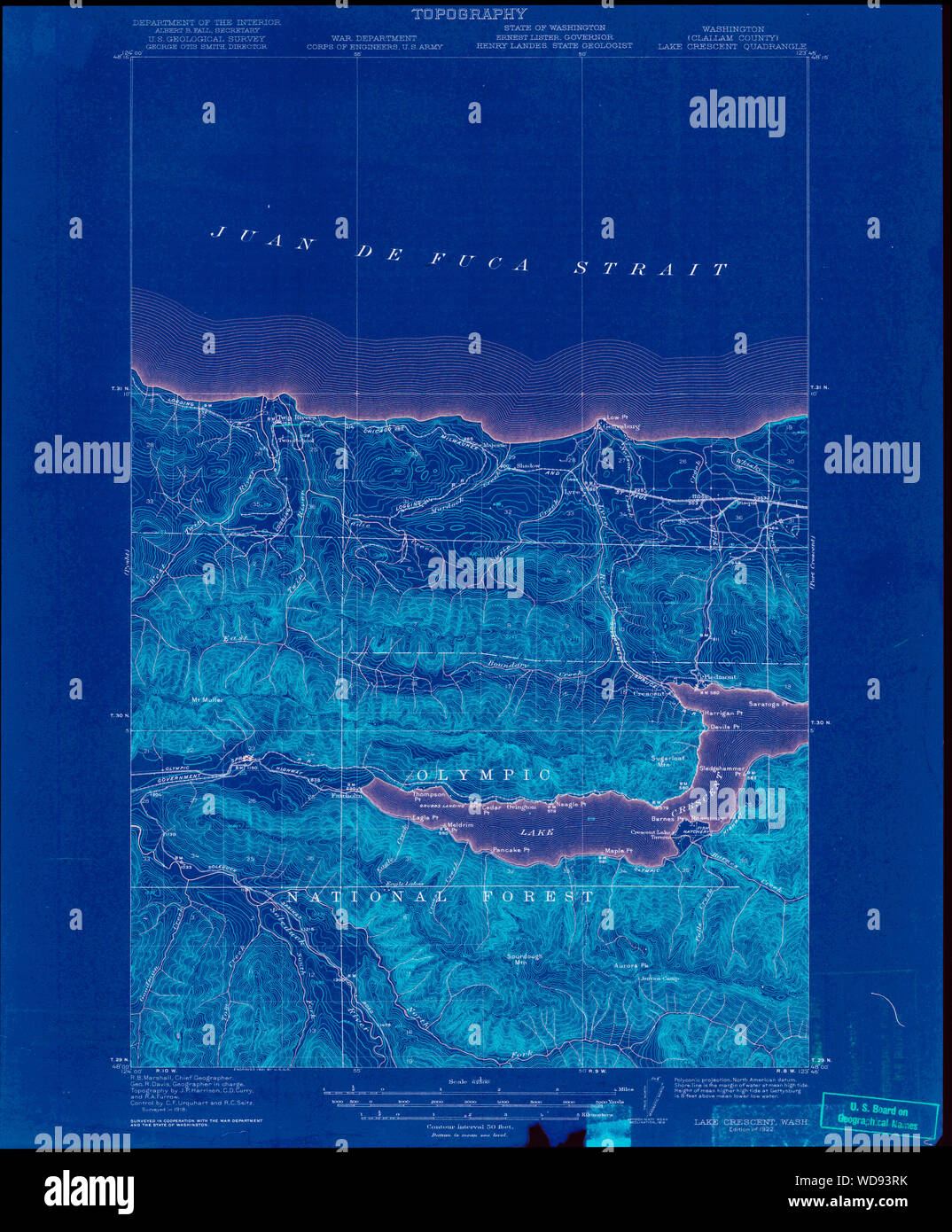 Map of crescent lake hi-res stock photography and images - Alamy