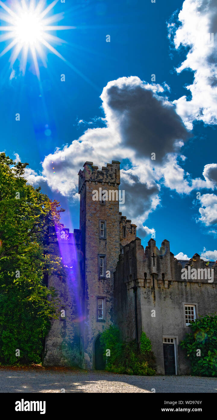 Howth castle hi-res stock photography and images - Alamy
