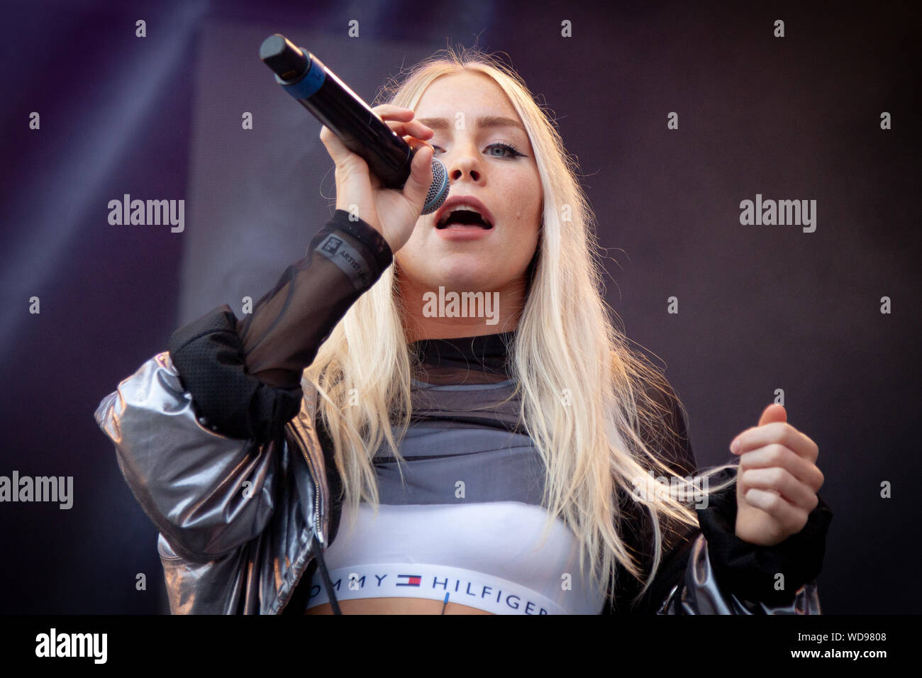 Sara hjellstrom hi-res stock photography and images - Alamy