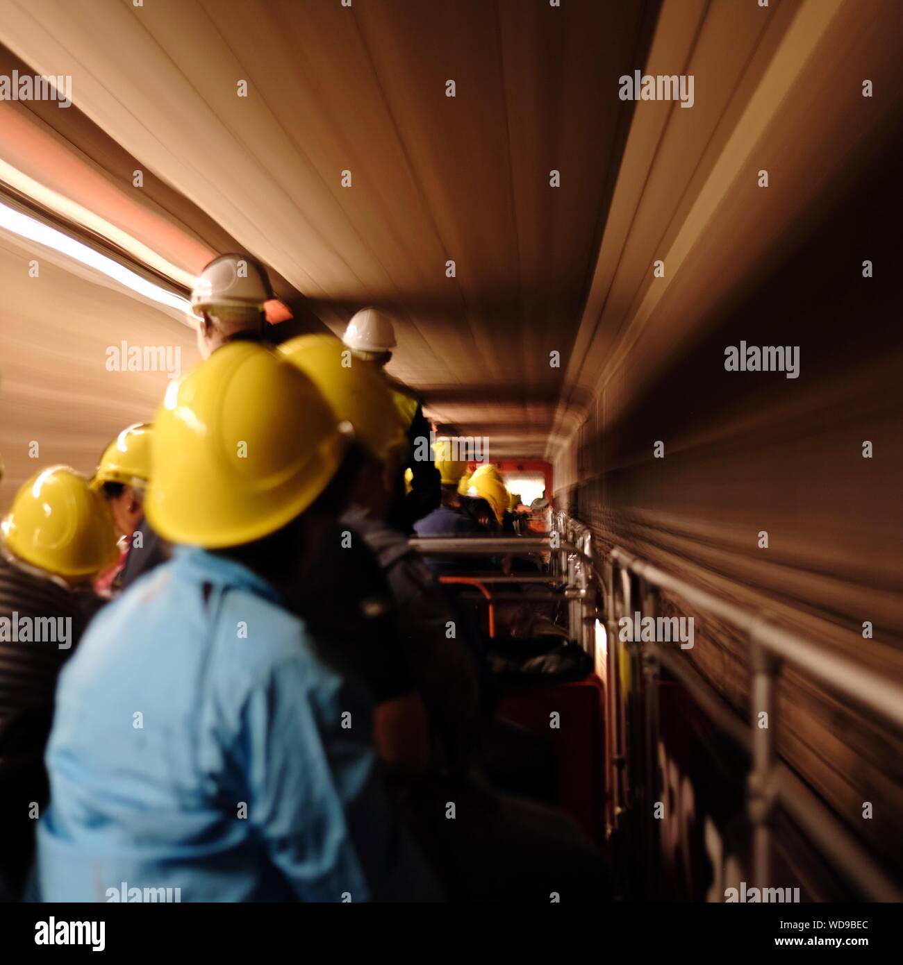 Long exposure people workers hi-res stock photography and images - Alamy