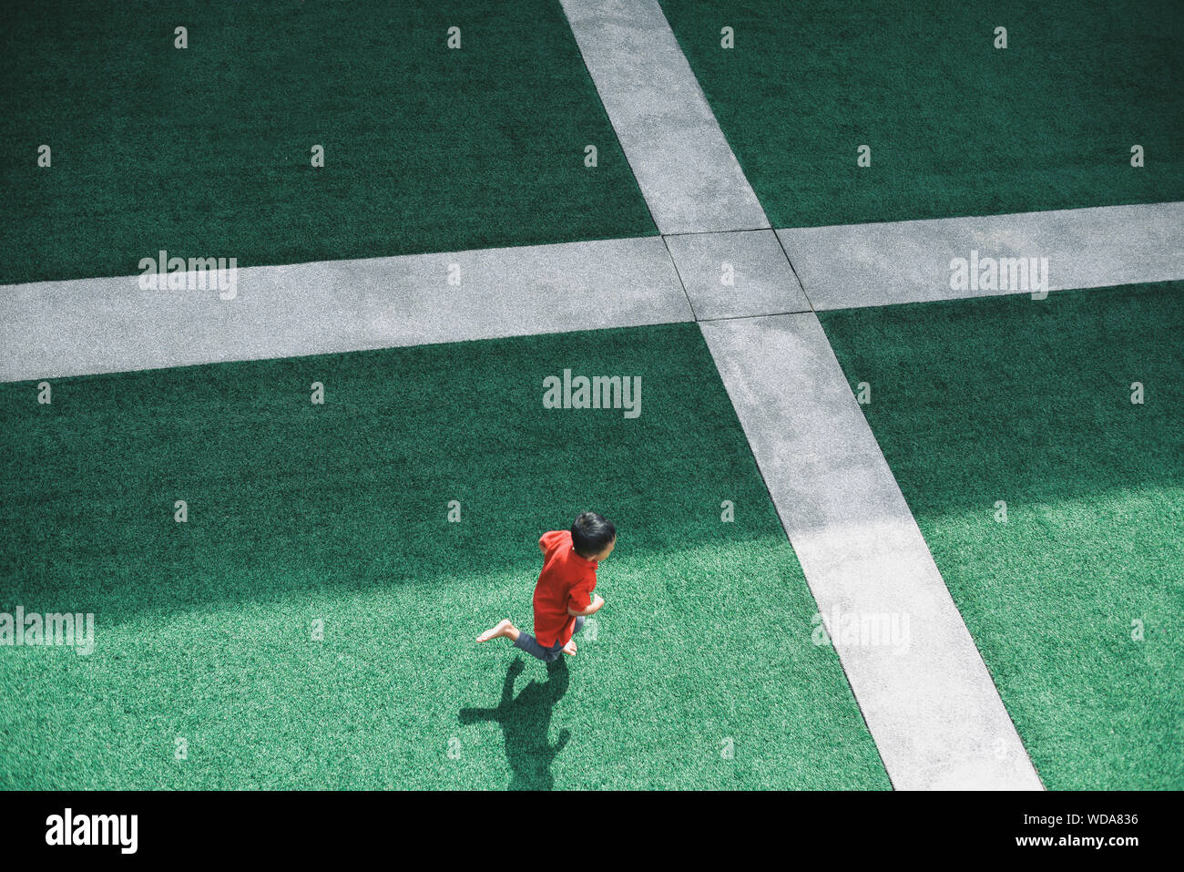 Running stadium hi-res stock photography and images - Alamy