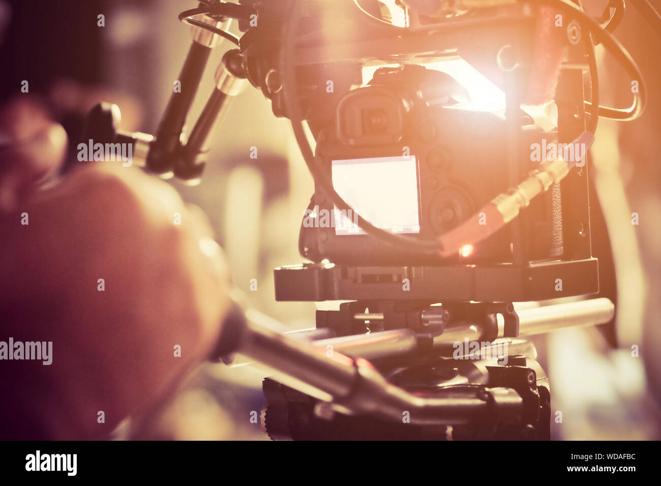 Professional video camera man hi-res stock photography and images - Alamy