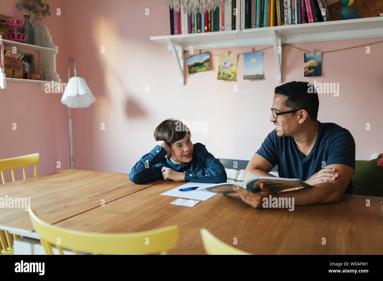 Boys helping each other hi-res stock photography and images - Alamy