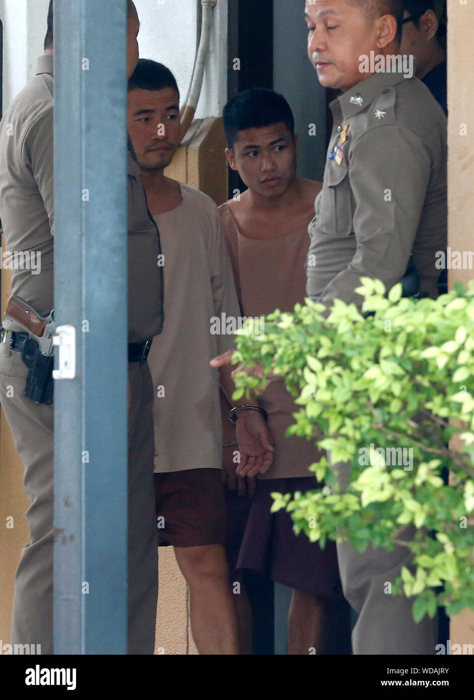 Nonthaburi, Thailand. 29th Aug, 2019. Myanmar migrant workers Zaw Lin (L) and Win Zaw Htun (R ...