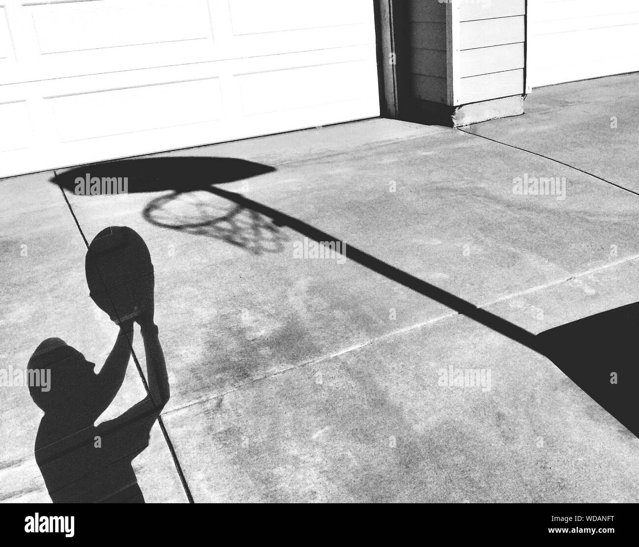Back shadow hi-res stock photography and images - Alamy