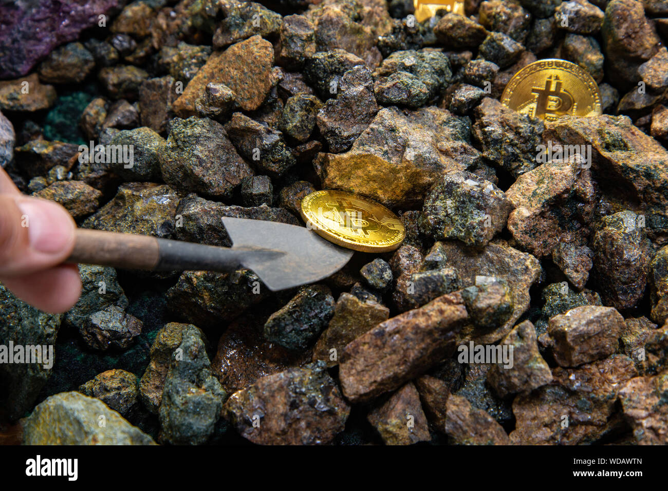 Mining of stones hi-res stock photography and images - Alamy