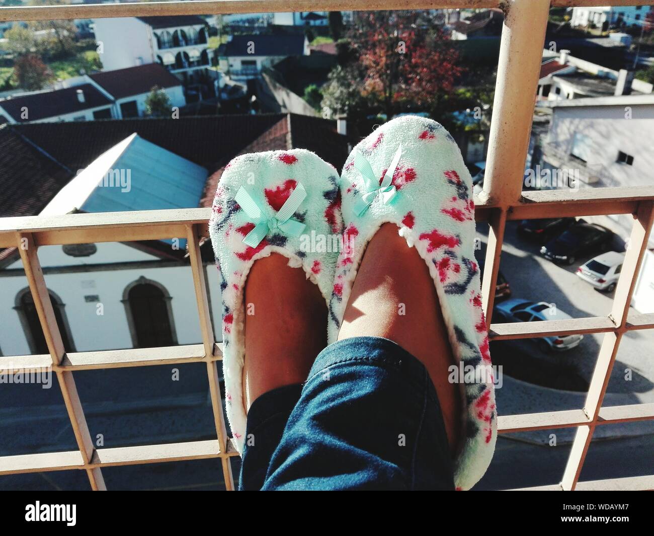 Legs crossed at leg hi-res stock photography and images - Alamy