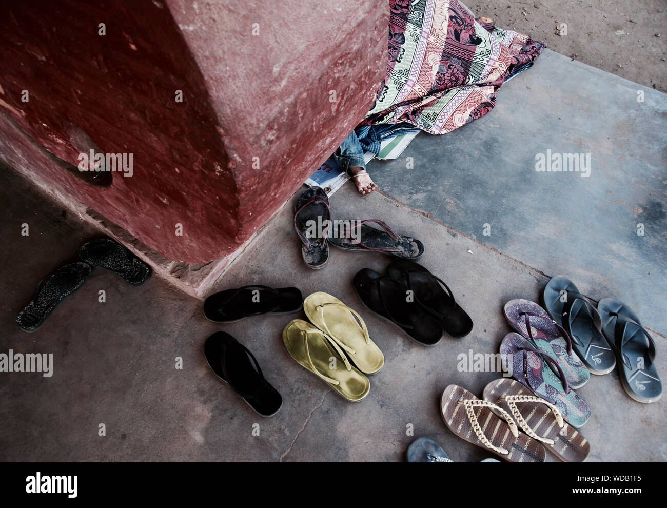 Myanmar Shoe High Resolution Stock Photography and Images - Alamy