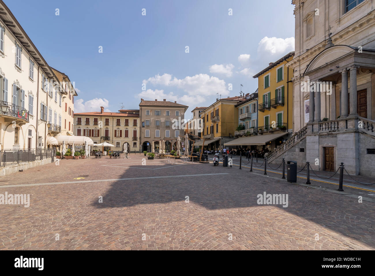 ancient, arcade, arch, architecture, arona, blue, building, center ...