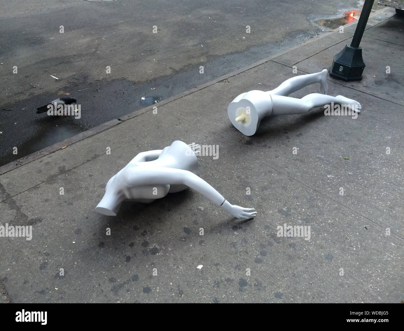 Broken Mannequin High Resolution Stock Photography and Images - Alamy