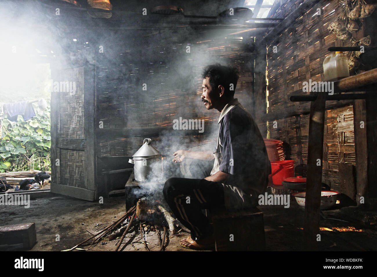 Man in hut hi-res stock photography and images - Alamy