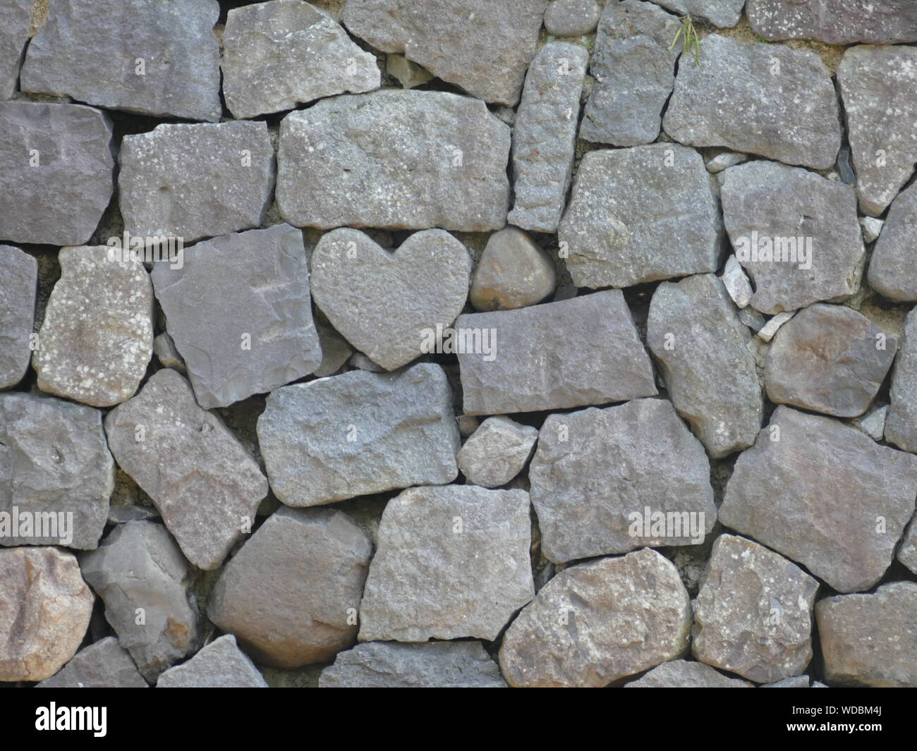 Stone shaped heart hi-res stock photography and images - Alamy