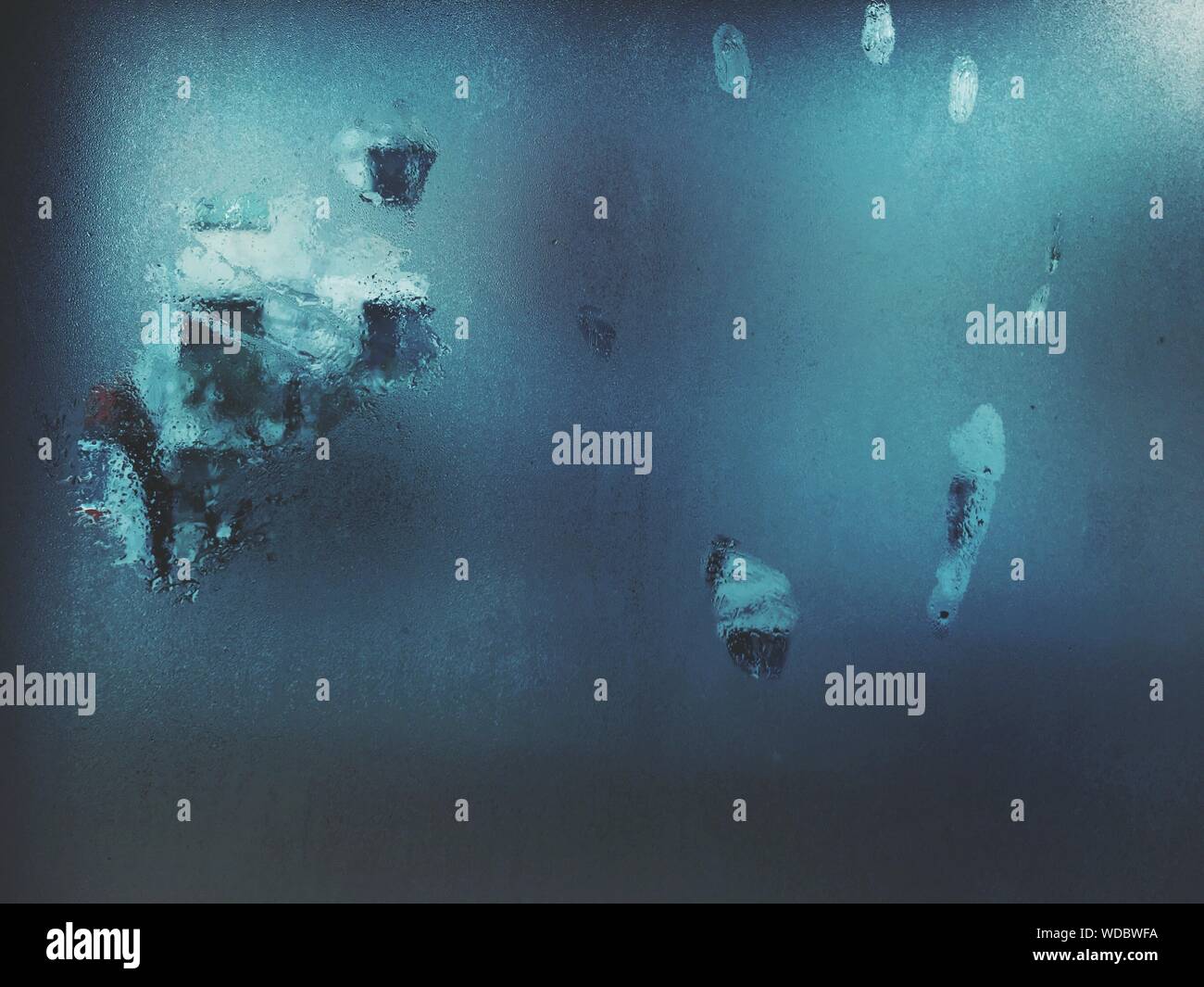 Handprint on glass hi-res stock photography and images - Alamy