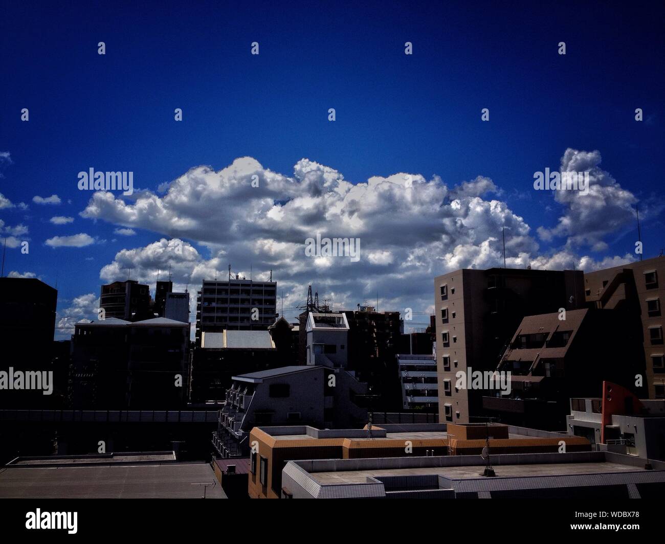 Modern cityscape blue hi-res stock photography and images - Alamy