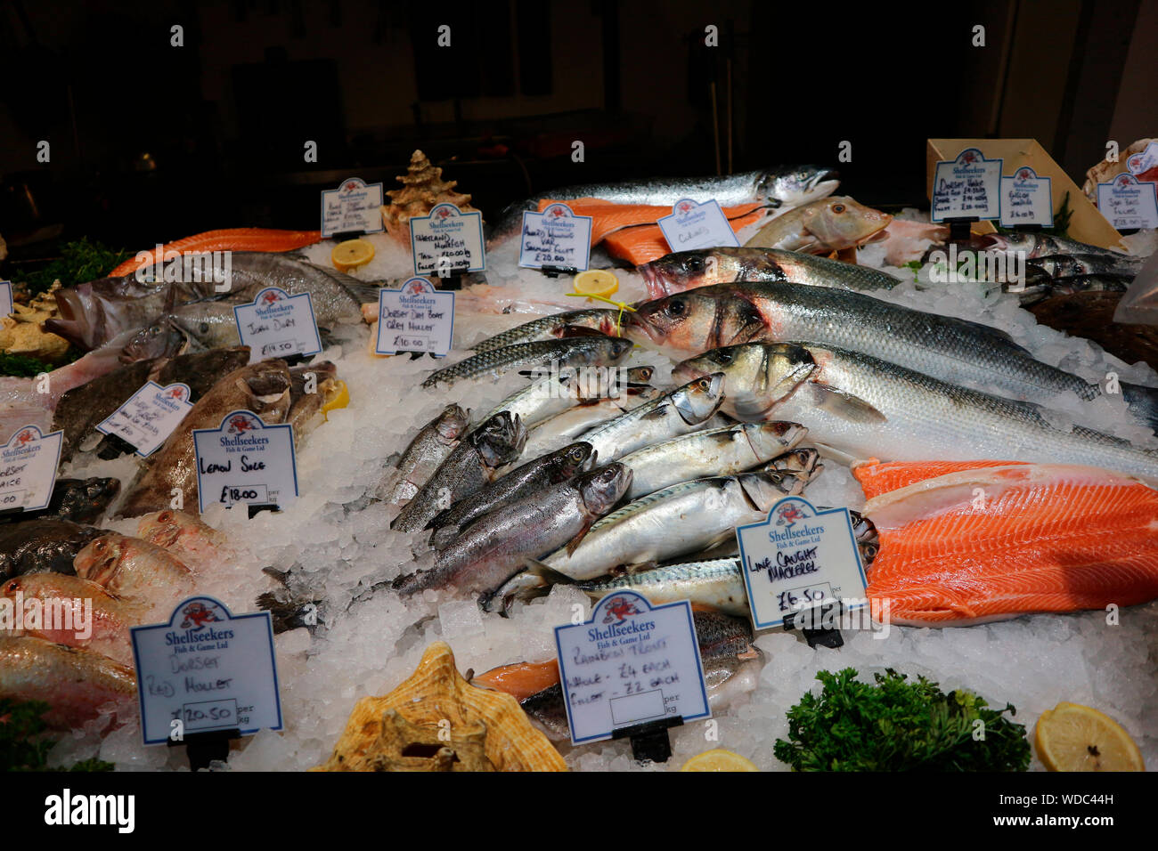 Mullet and trout on ice hi-res stock photography and images - Alamy