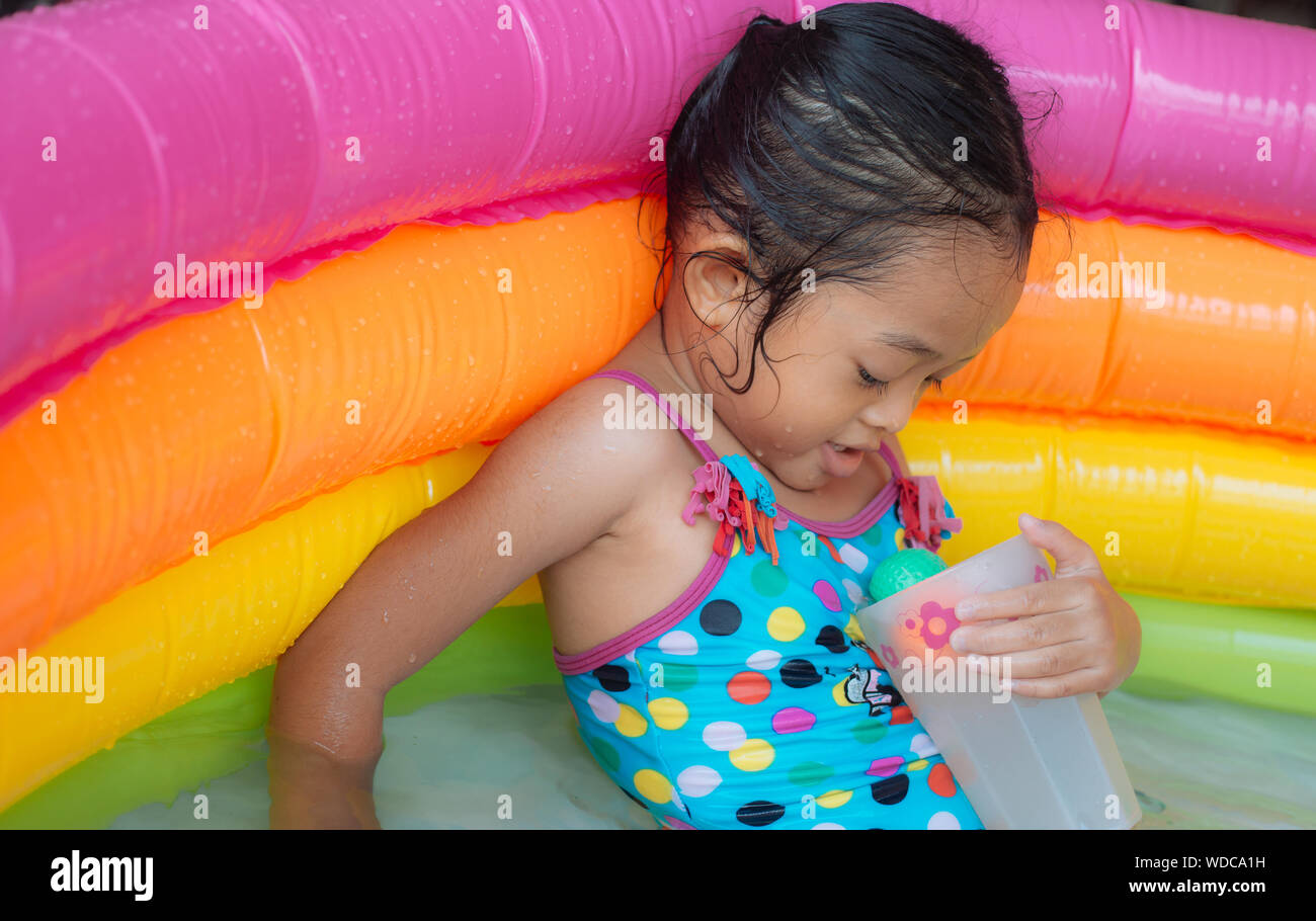 Girls wading in water hi-res stock photography and images - Alamy