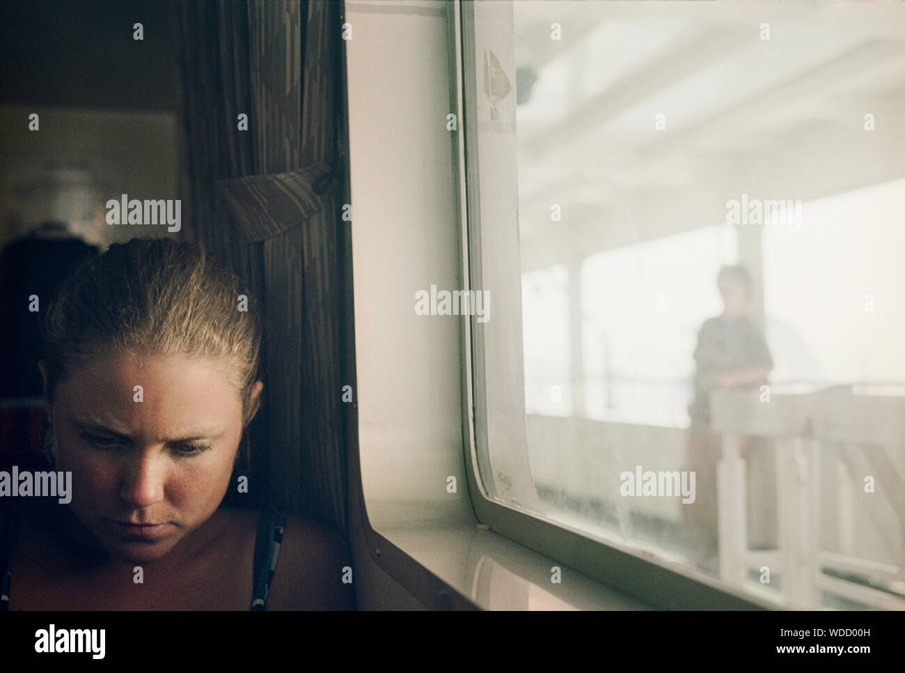 Person train window hi-res stock photography and images - Alamy