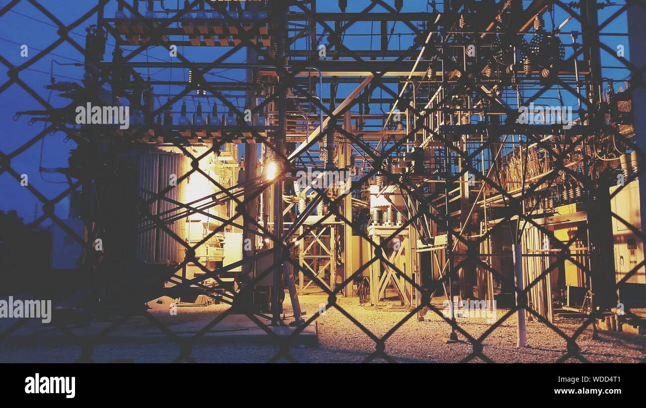 Night power substation hi-res stock photography and images - Alamy