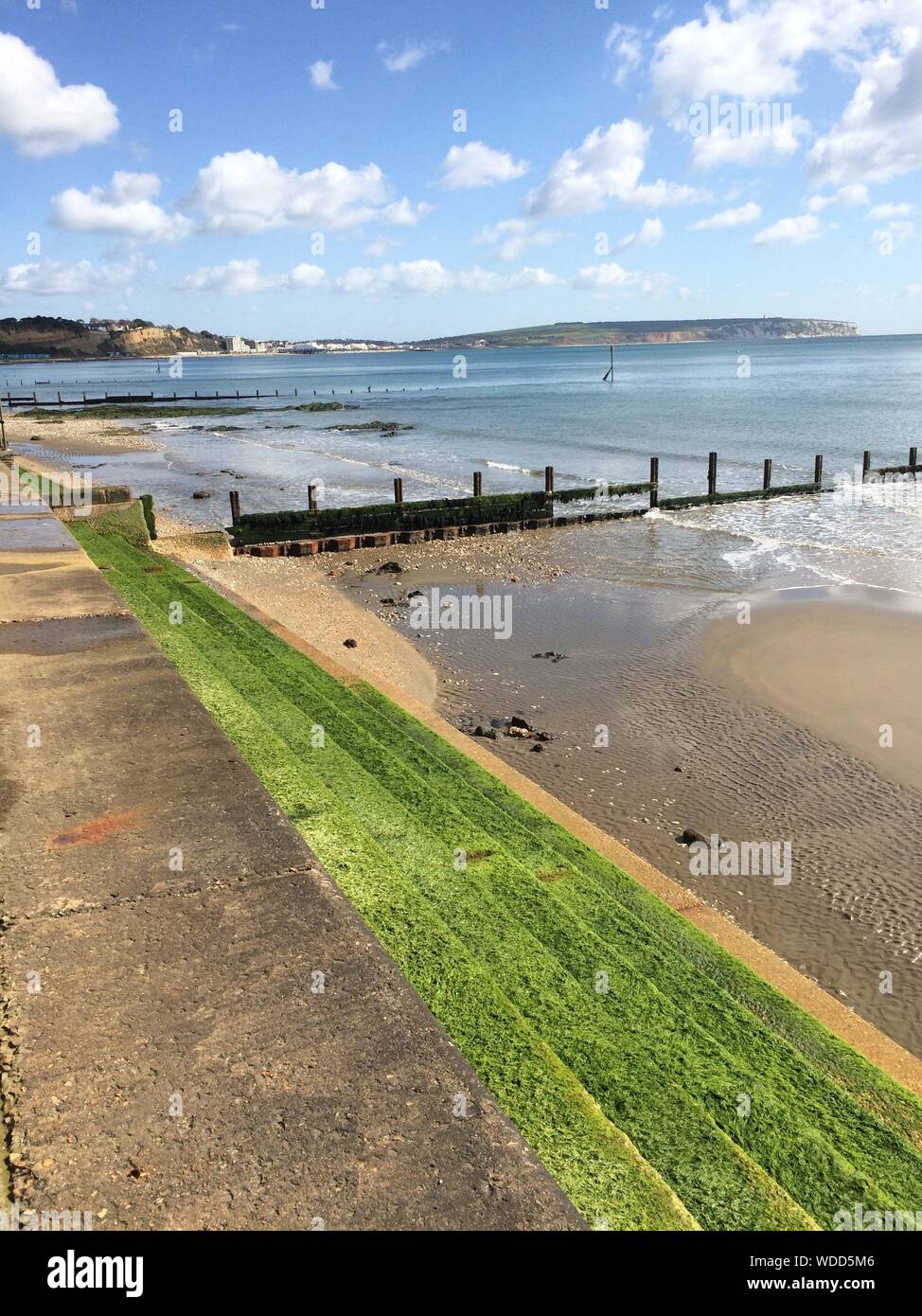 Breakwater and beach hi-res stock photography and images - Alamy