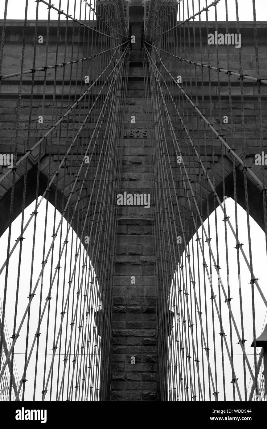 Brooklyn bridge full view hi-res stock photography and images - Alamy