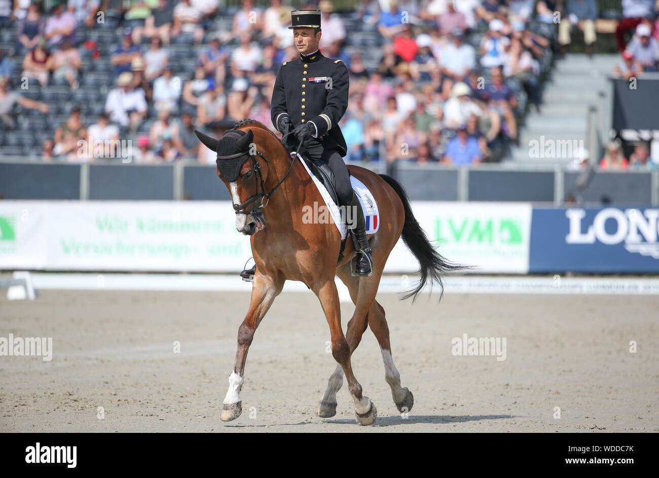 Lt col french hi-res stock photography and images - Alamy