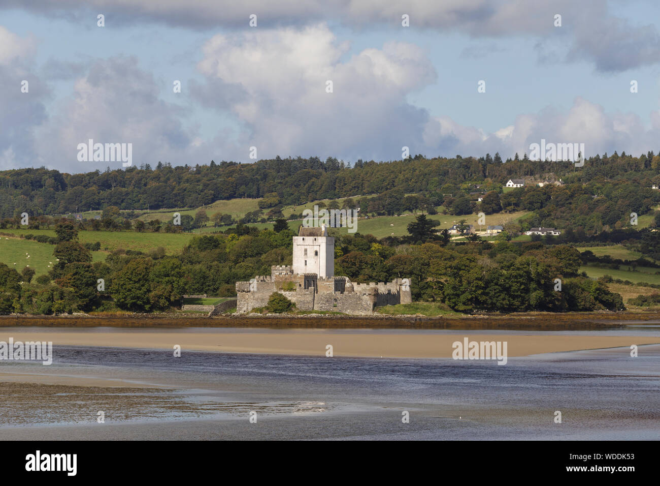 Doe Castle in Donegal, Ireland Stock Photo - Alamy