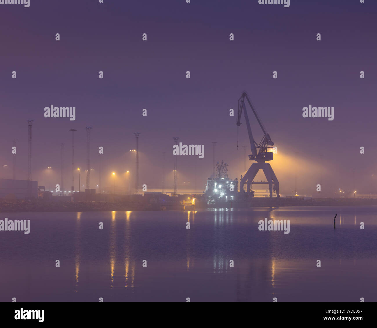 Illuminated crane hi-res stock photography and images - Alamy