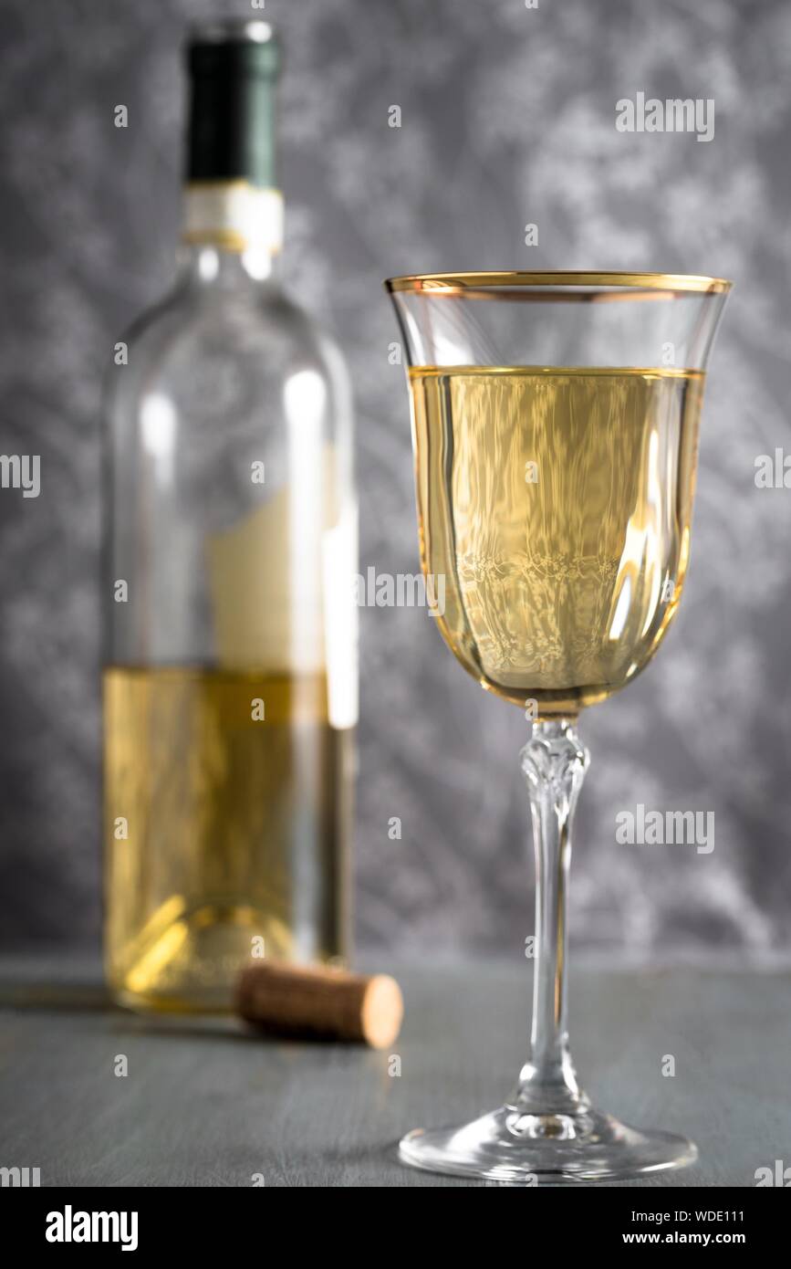 White wine glass bottle hi-res stock photography and images - Alamy