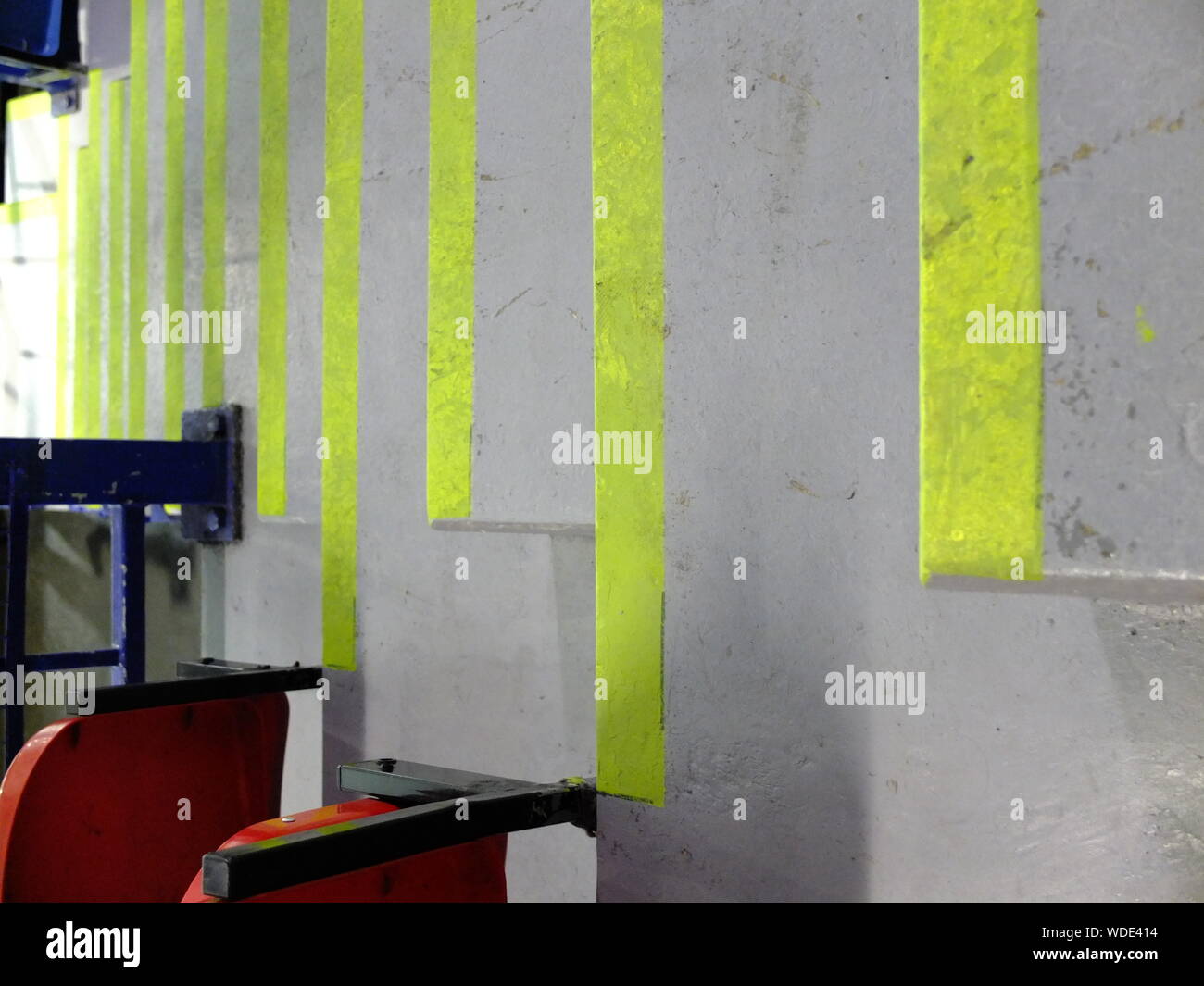 Yellow stripes on steps hi-res stock photography and images - Alamy