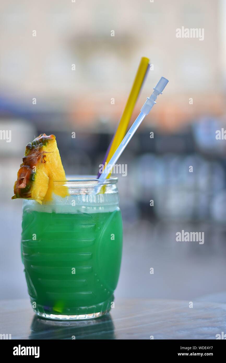 Green cocktail hi-res stock photography and images - Alamy