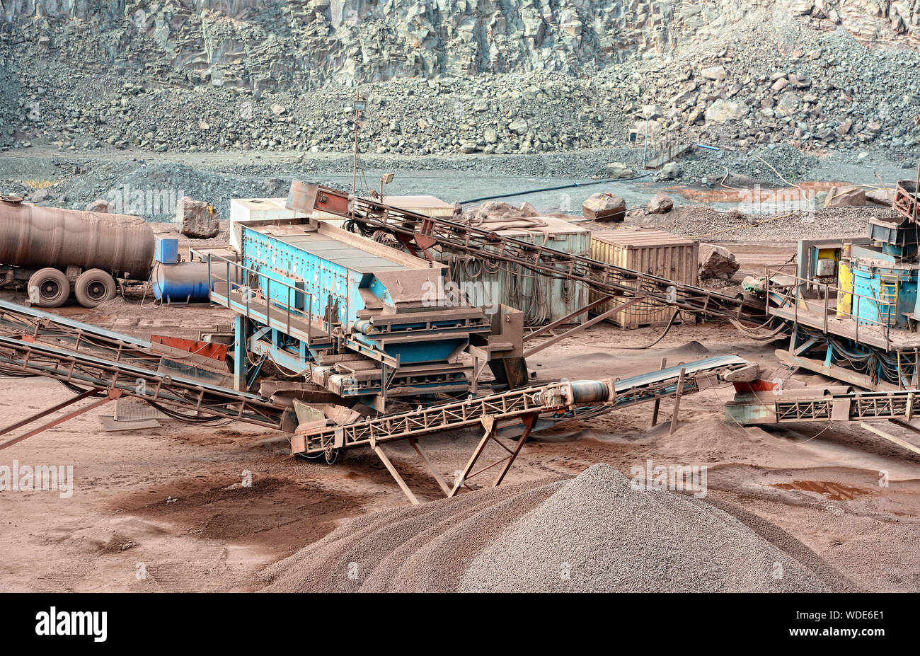 Open pit mine hi-res stock photography and images - Alamy