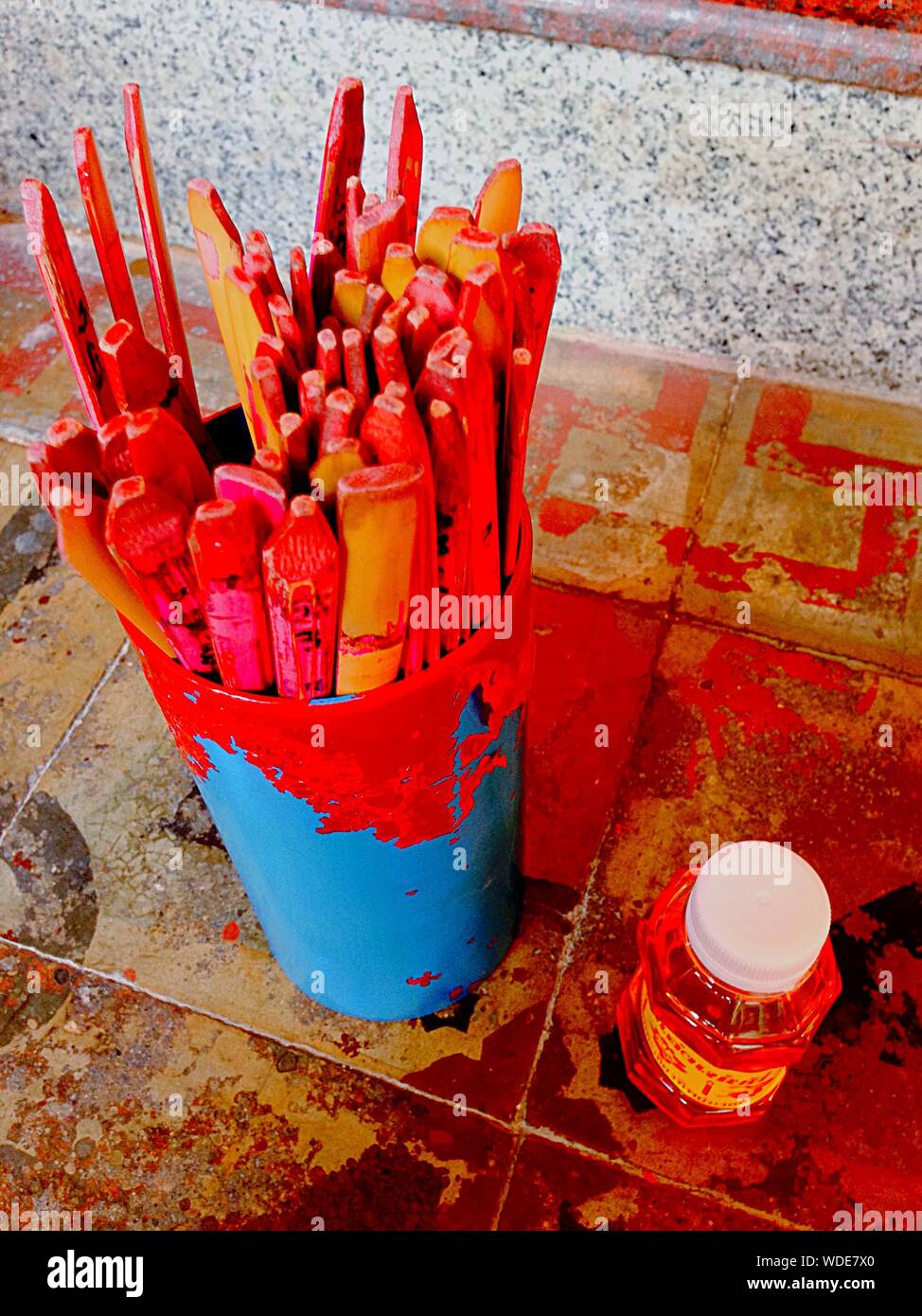 Chinese fortune stick hi-res stock photography and images - Alamy