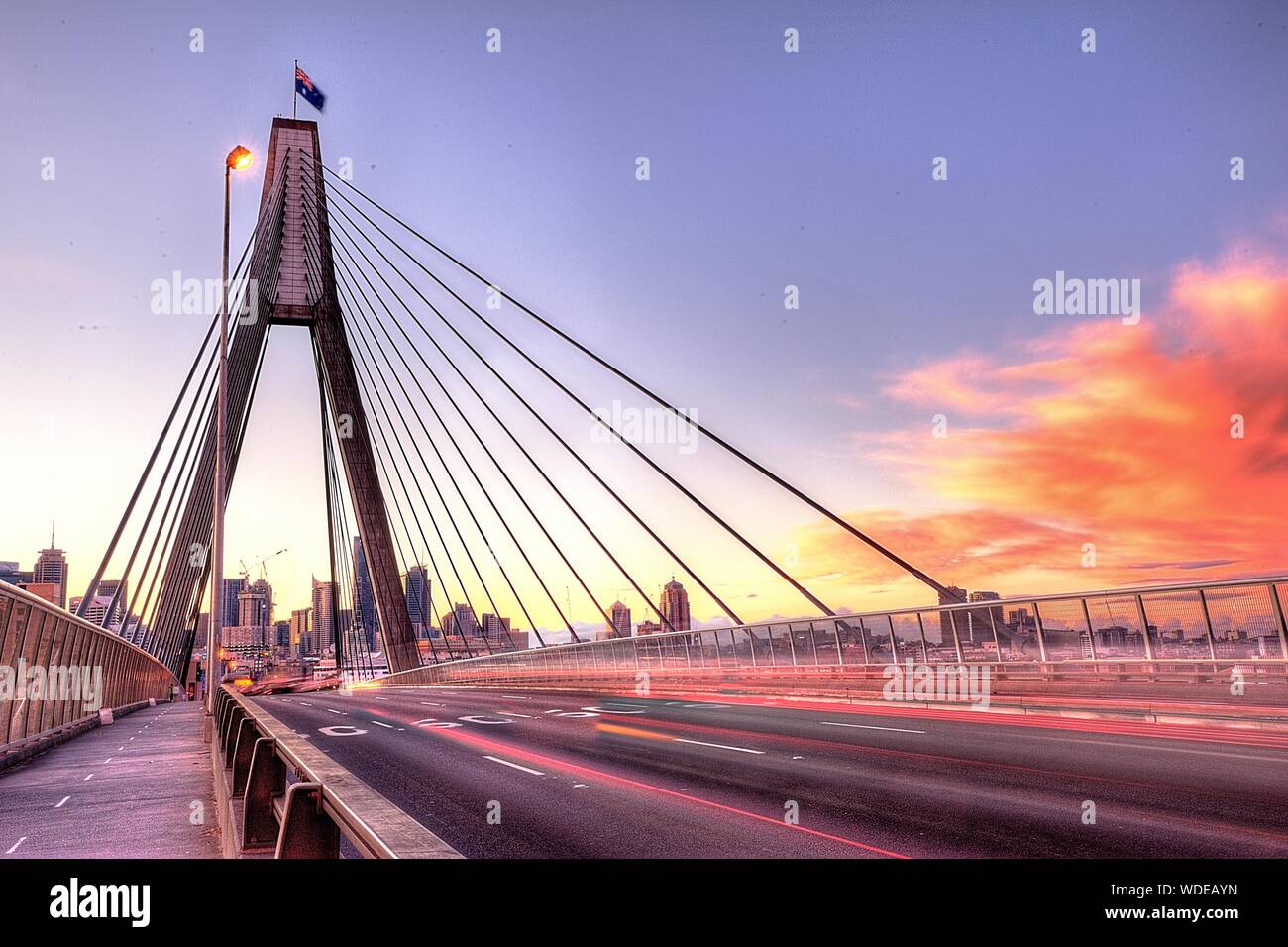 Anzac bridge hi-res stock photography and images - Alamy