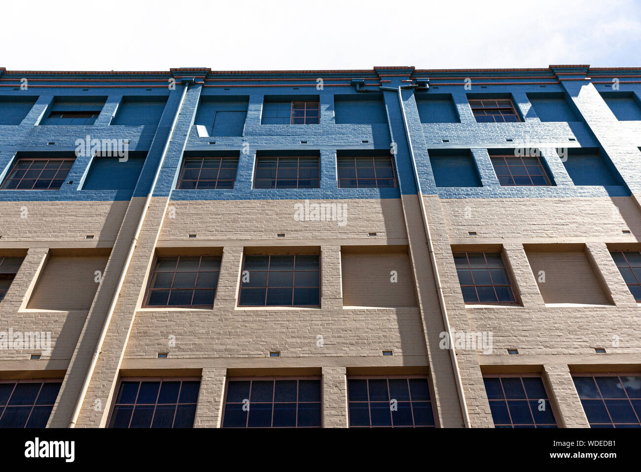 Direct Lighting High Resolution Stock Photography and Images - Alamy