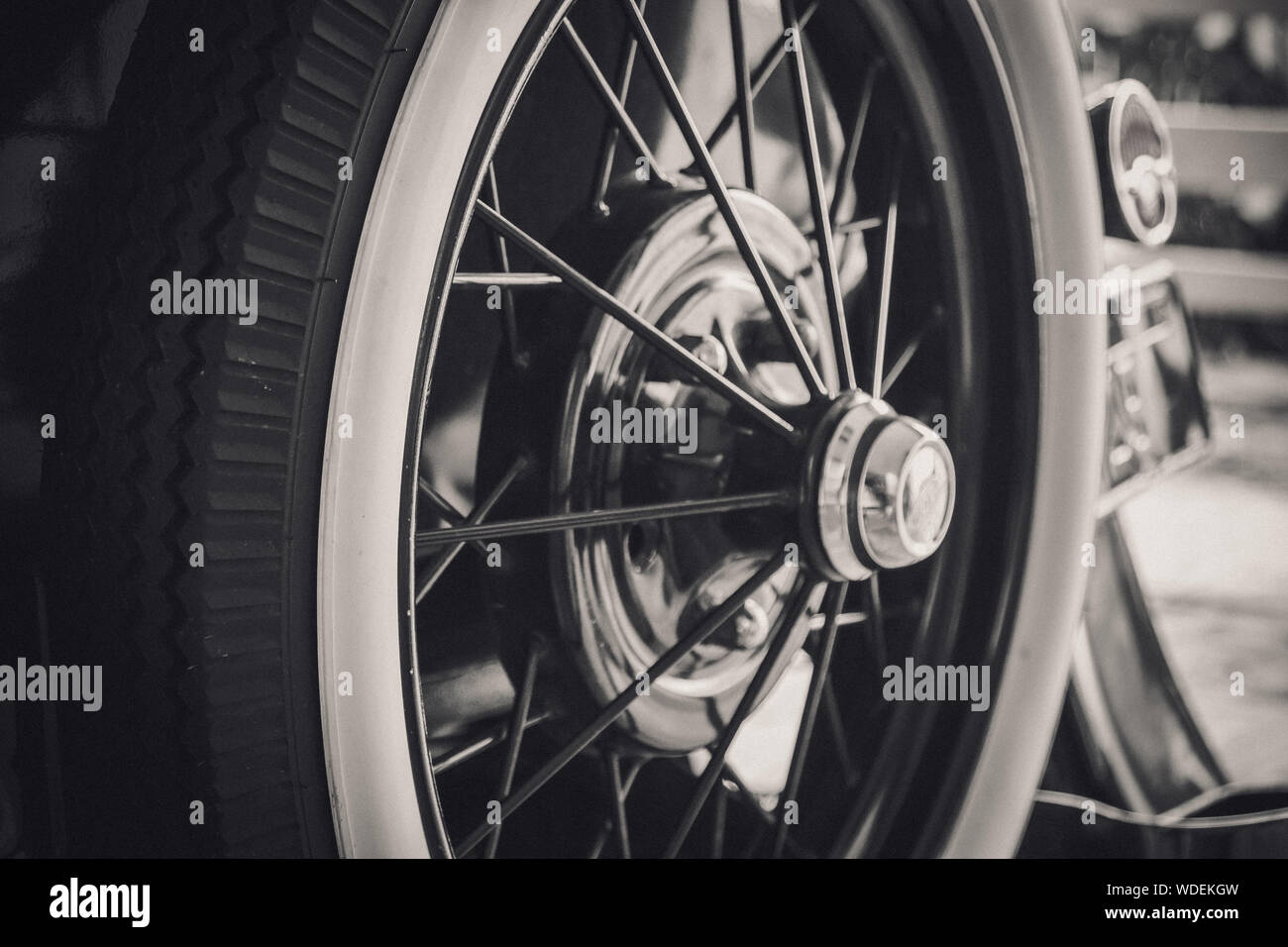 Vintage spoke wheel hi-res stock photography and images - Alamy