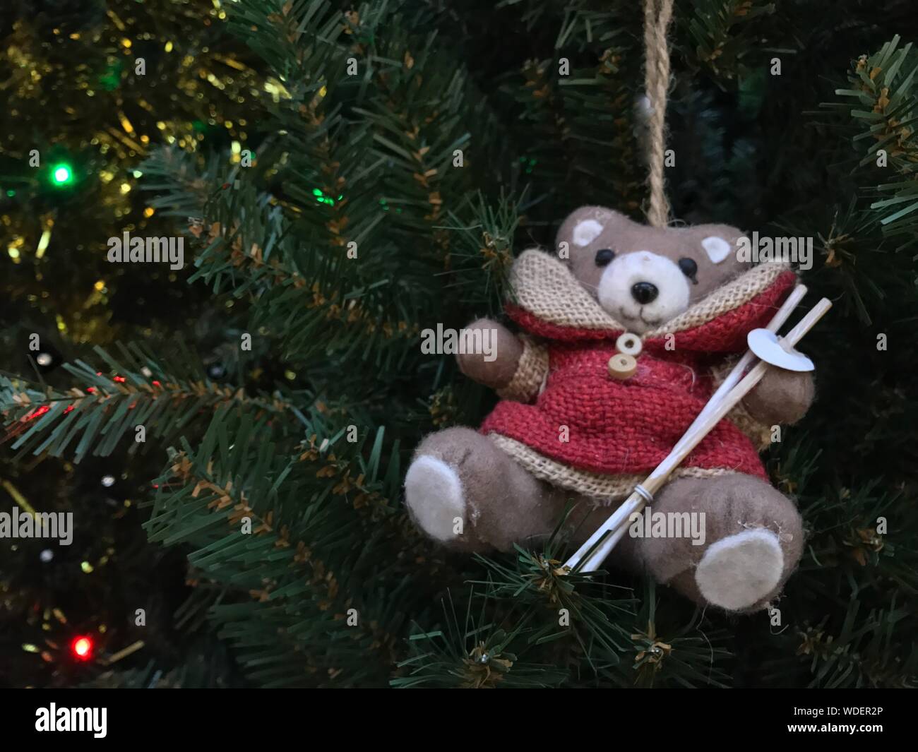 Hanging teddy bears hi-res stock photography and images - Alamy
