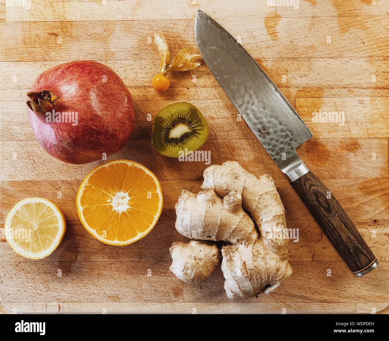 Garlic cross section hi-res stock photography and images - Alamy