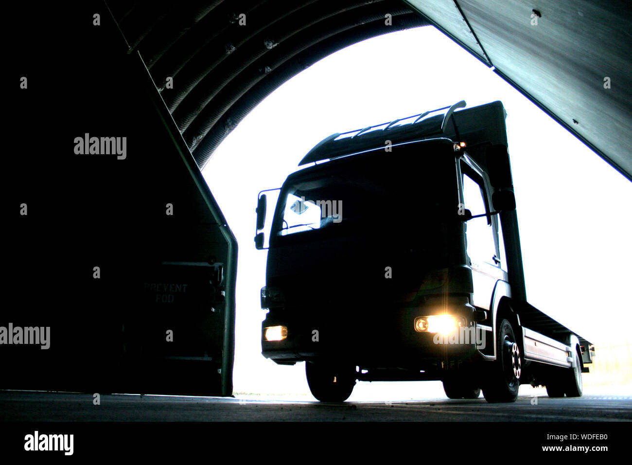 Truck garage hi-res stock photography and images - Alamy