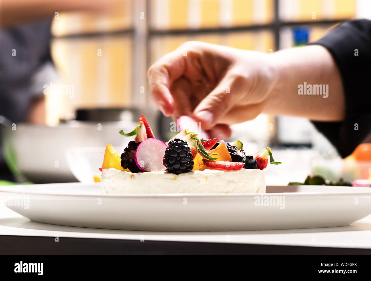 Tasty cheesecake in kitchen hi-res stock photography and images - Alamy