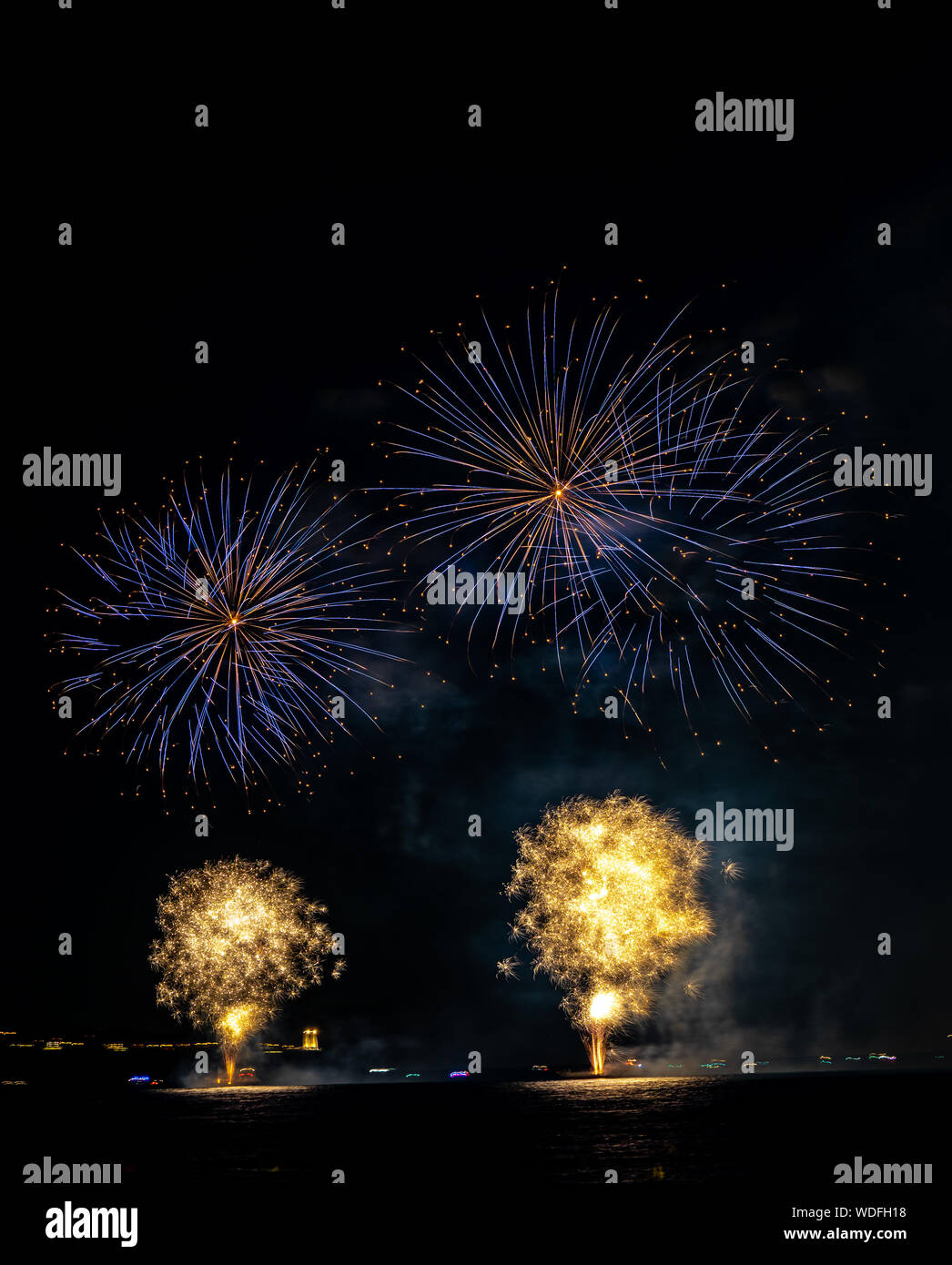 Teenagers fireworks hi-res stock photography and images - Alamy