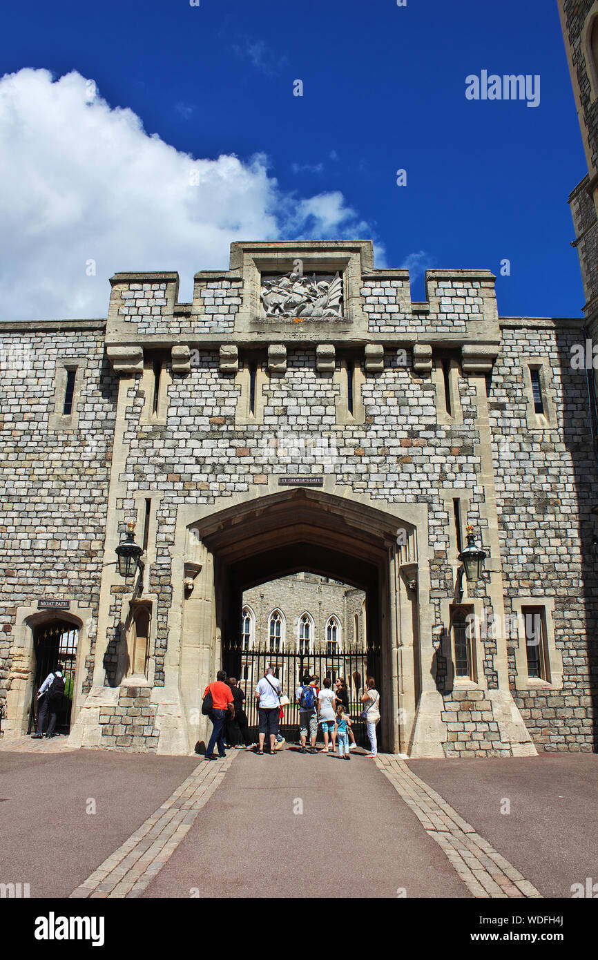 Buildings of Windsor castle in England Stock Photo - Alamy